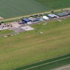 Tandem skydiven boven Zeeland - Een onvergetelijke ervaring!